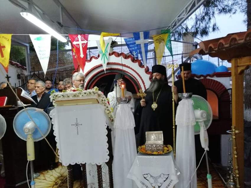 ΛΟΥΤΡΑΚΙ: Εσπερινός στην Ι. Μονή της Αγ. Μαρίνης | Loutraki 365