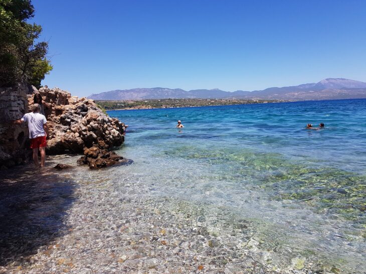 Πνίγηκε 83χρονη στα Λουτρά Ωραίας Ελένης Κορινθιας | Loutraki 365