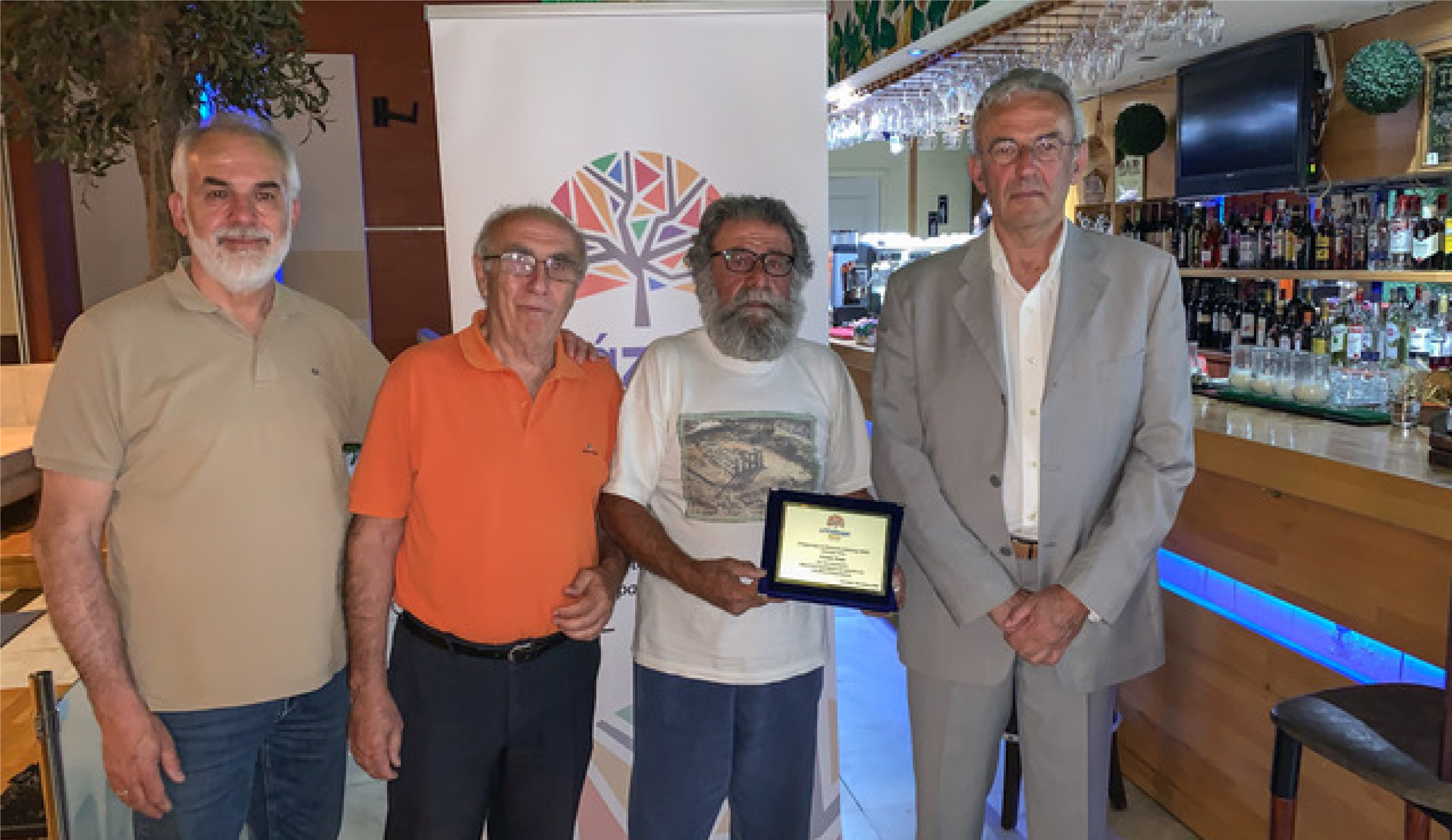 Ο ΣΤΑΥΡΟΣ ΘΥΜΗΣ ΤΙΜΗΘΗΚΕ ΑΠΟ ΤΗ ΔΗΜΟΤΙΚΗ ΠΑΡΑΤΑΞΗ ''ΑΛΛΑΖΟΥΜΕ ΜΑΖΙ ...