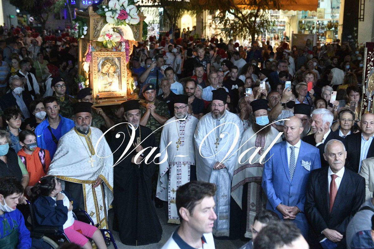 Το Λουτράκι τίμησε την Παναγία Γιάτρισσα (Εικόνες) | Loutraki 365