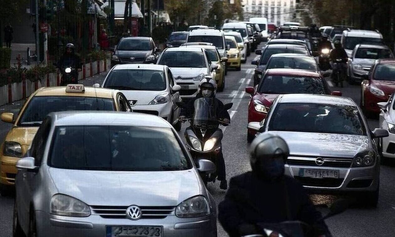 Τέλη κυκλοφορίας: Πινακίδες και τέλη ΙΧ «με τον μήνα» από τον Απρίλιο ...