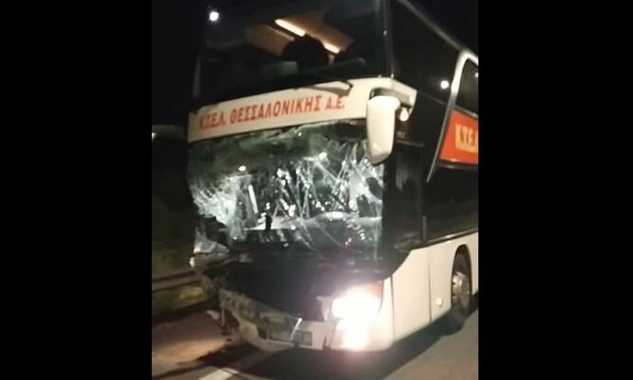 Σύγκρουση λεωφορείου του ΚΤΕΛ με ΙΧ: Ένας νεκρός από το τροχαίο στον ...