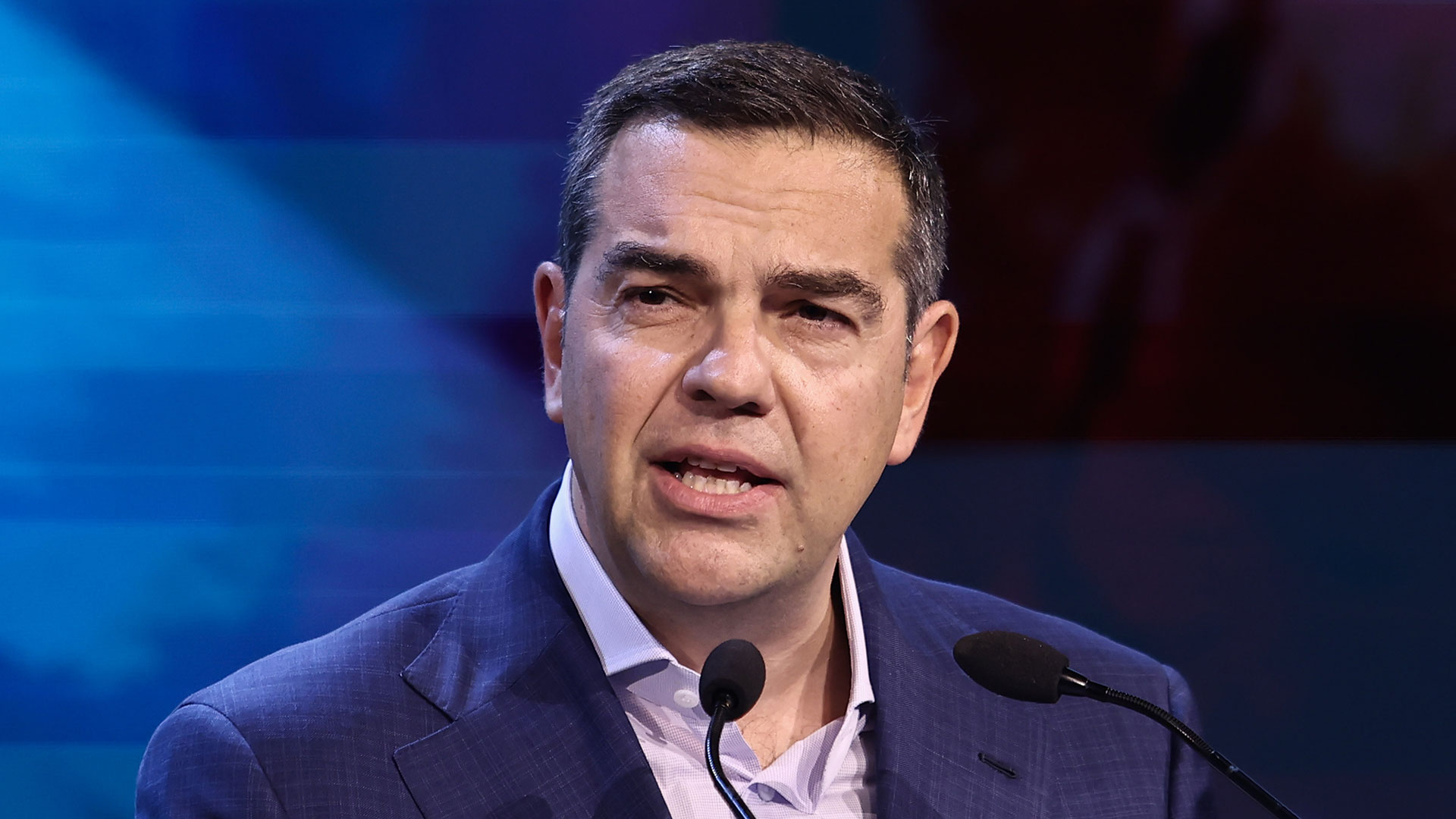 Αλέξη, λύσε μου μια απορία: Με ποιους θα πας και ποιους θ’ αφήσεις ...