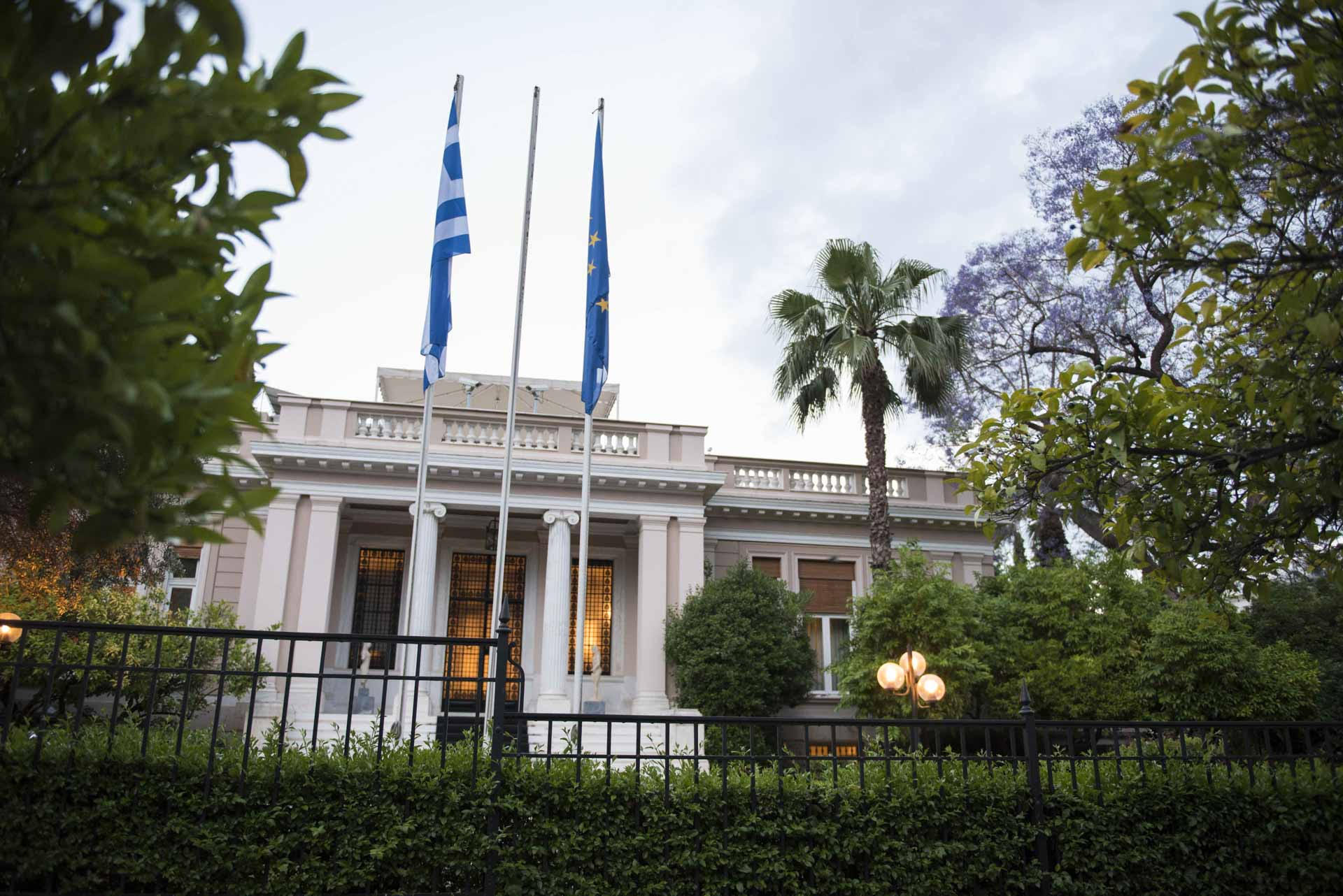 ΔΕΘ και μεταρρυθμίσεις στη φαρέτρα του Μαξίμου για δημοσκοπική ανάκαμψη ...