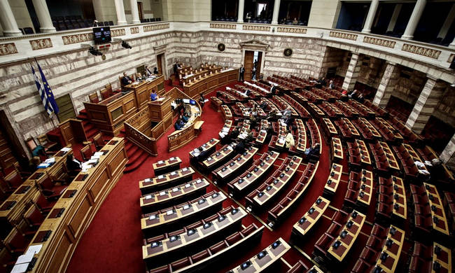 LIVE ΕΙΚΟΝΑ: Η ώρα της Novartis στη Βουλή | Loutraki 365